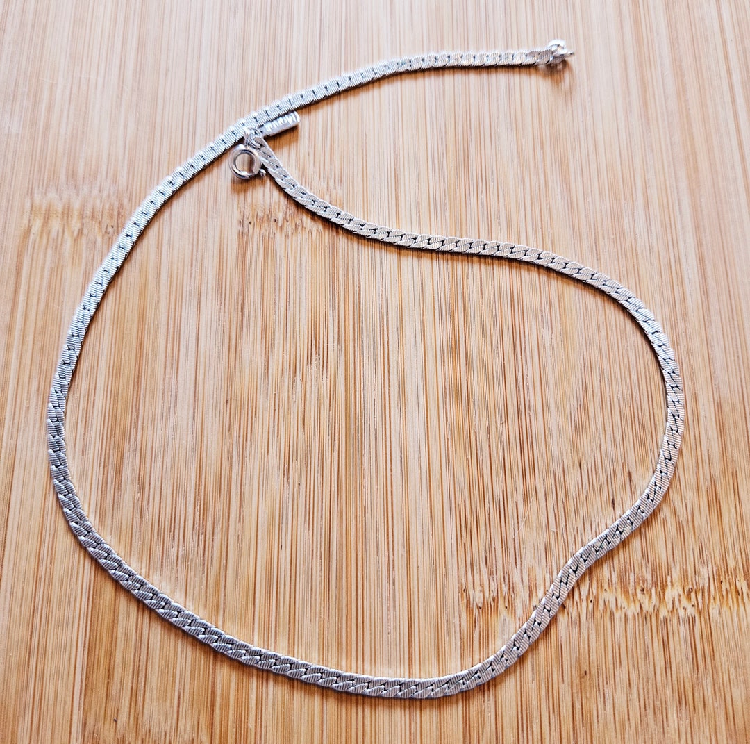 Vintage Monet Serpentine Chain in Silvertone in Excellent Vintage ...