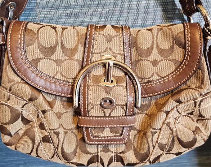 Vintage Brown Signature Coach Purse in Excellent Vintage Condition ...