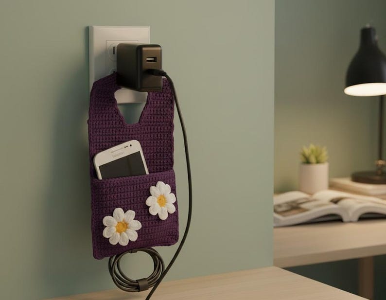 Crochet Mobile Charger Holder Pattern | Sturdy Wall Plug Pouch ...
