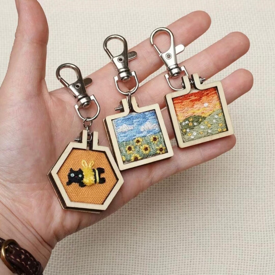 Handmade Embroidered Keychain – Mini Wooden Frame, Art Lover Gift - Etsy