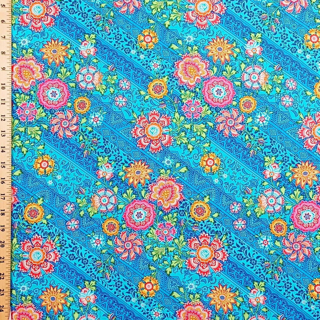 1 Fat Quarter Amy Butler LARK Heirloom PWAB075 Bluesky Blue Pink Floral ...