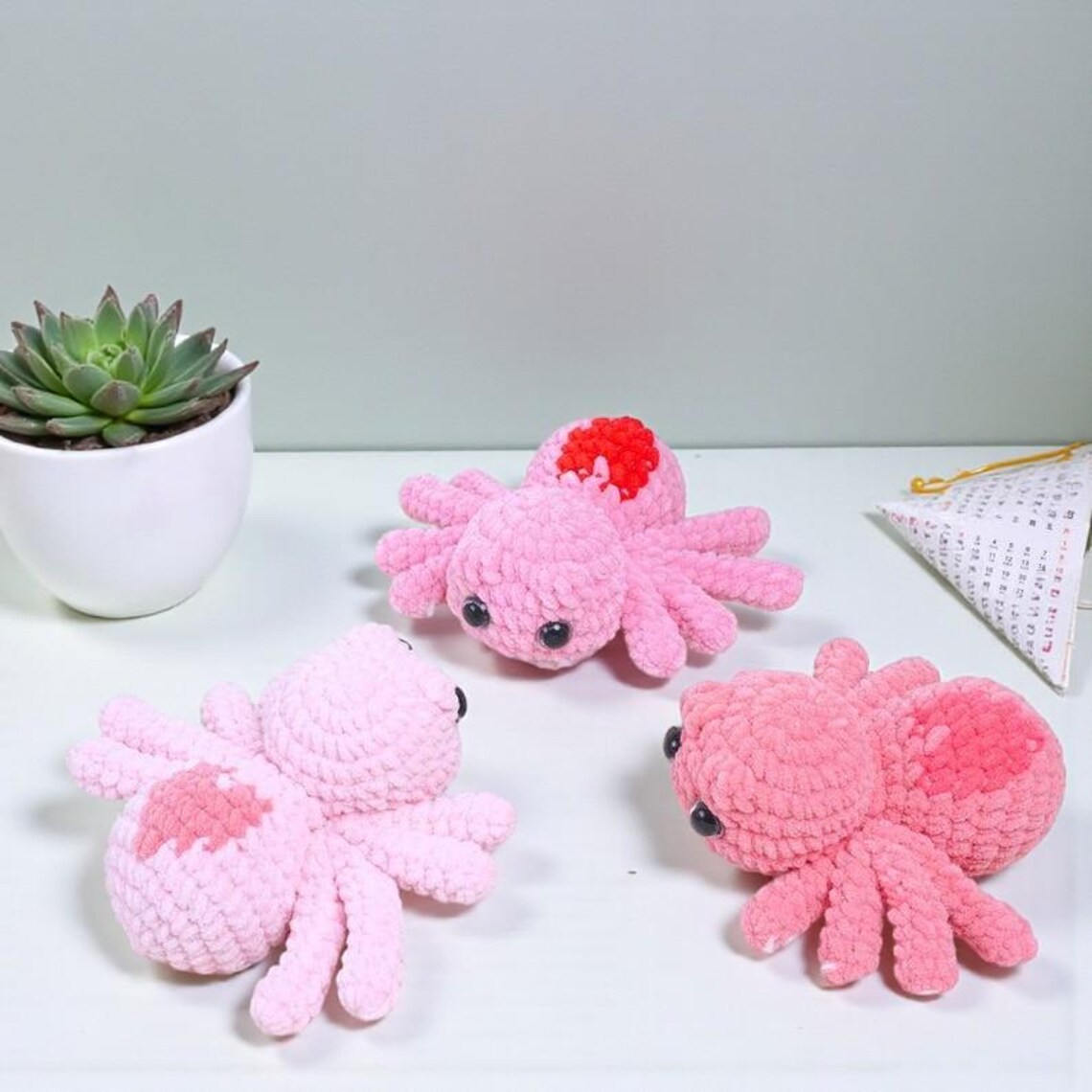 Valentine Crochet Spider Pattern | Amigurumi Spider PDF Tutorial - Etsy