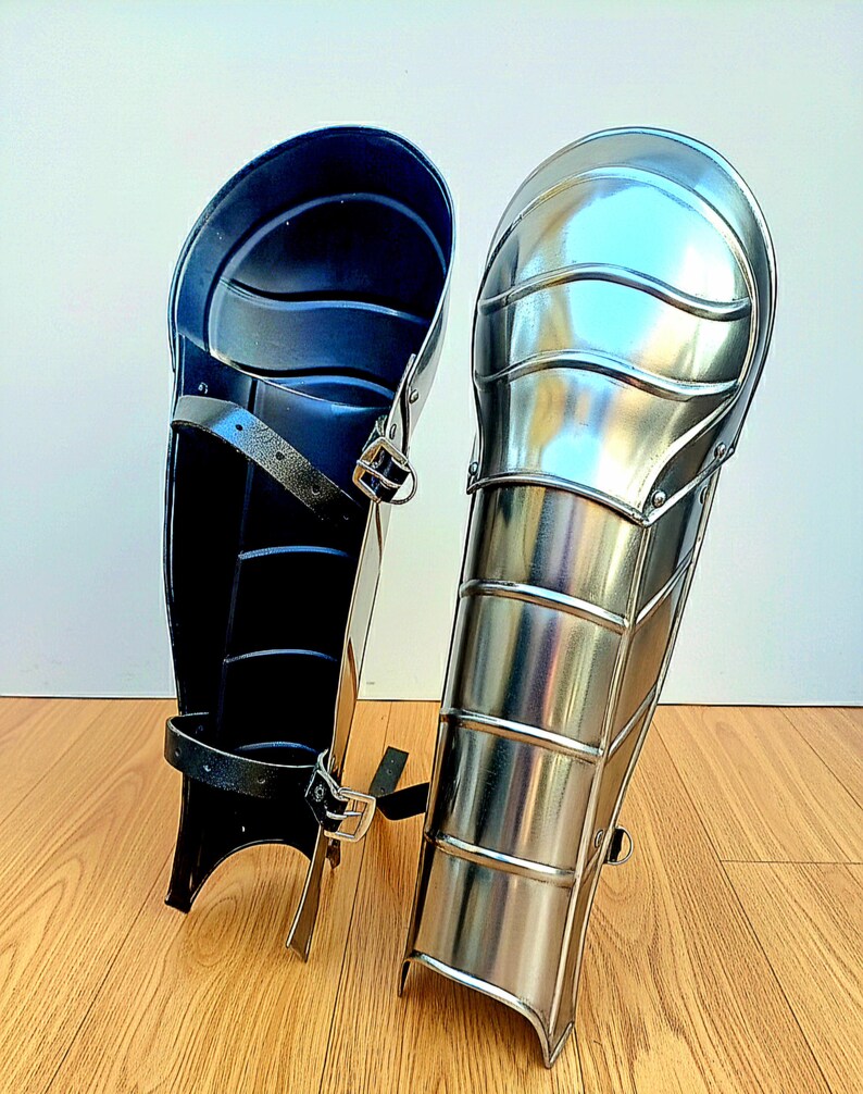 Medieval Knight Leg Armor Pair Heavy Steel Greaves Gothic Crusader LARP ...