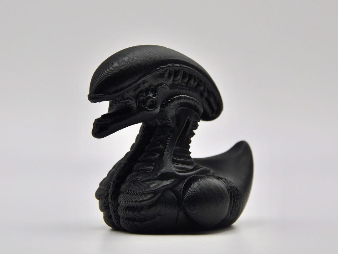 Alien Creature Duck – 3D Printed Sci-fi Figure – Creepy Cute Desk Decor ...