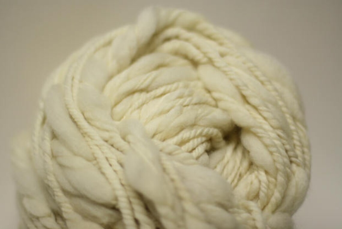 Yarn Handspun Thick N Thin Wool Slub Tts(tm) Bulk Ecru Natural White ...