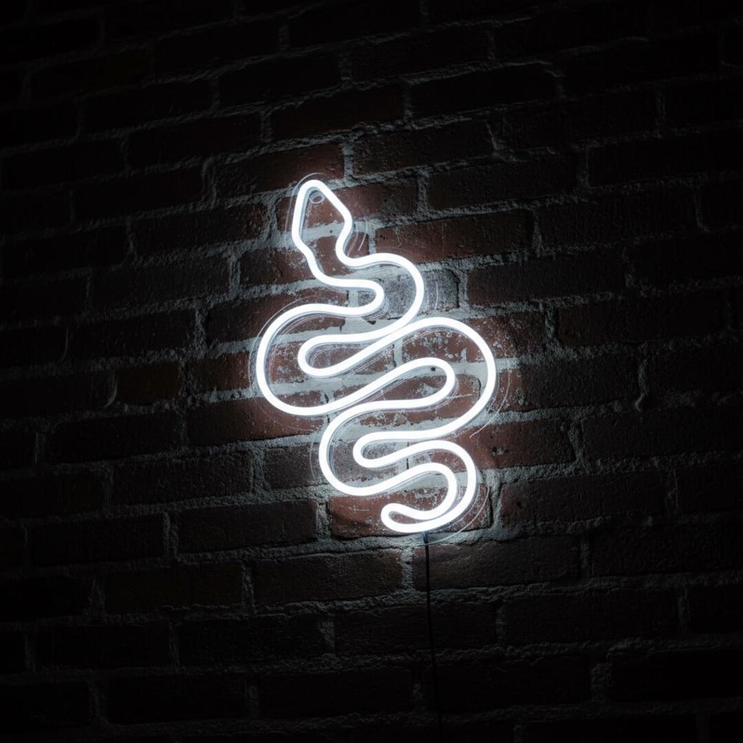 Snake Neon Sign, Custom LED Wall Decor, Wedding, Birthday Gift, Man ...