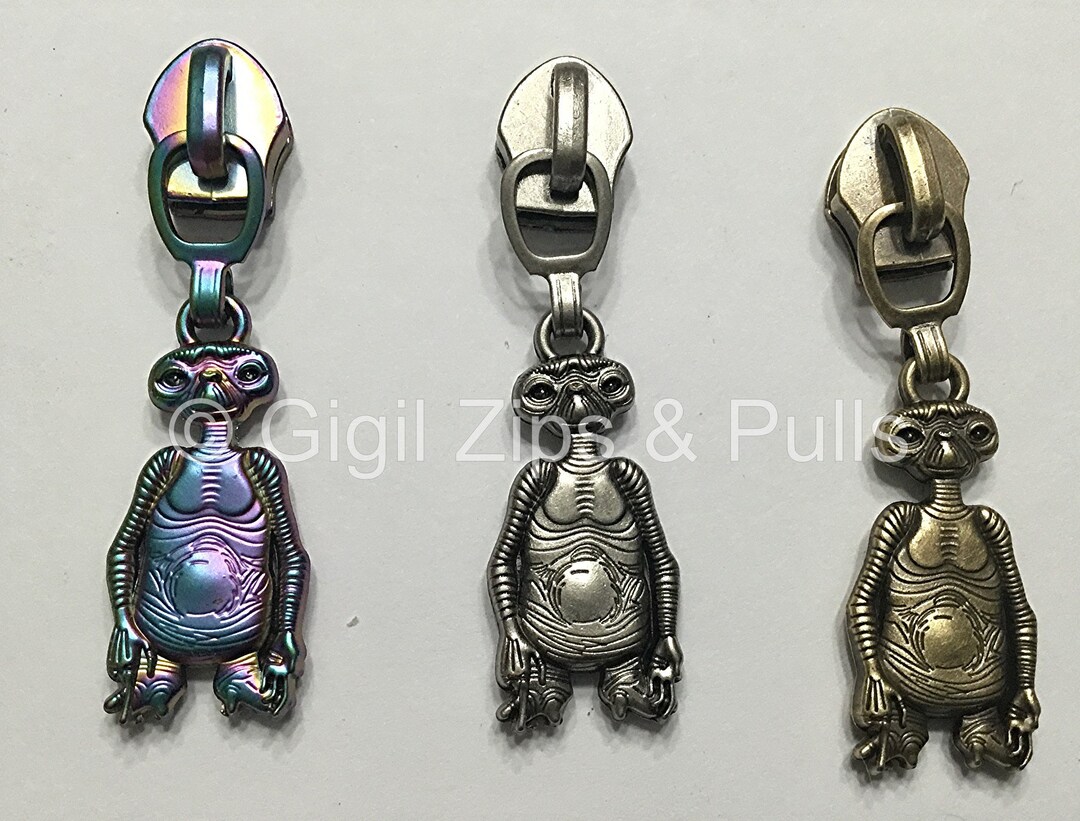 Extra Terrestrial - Stranded Alien - Zipper Pulls - Size 5 - Set of 5 ...