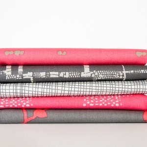 Imprint Buttonballs in Gloss, Katarina Roccella, Art Gallery Fabrics ...