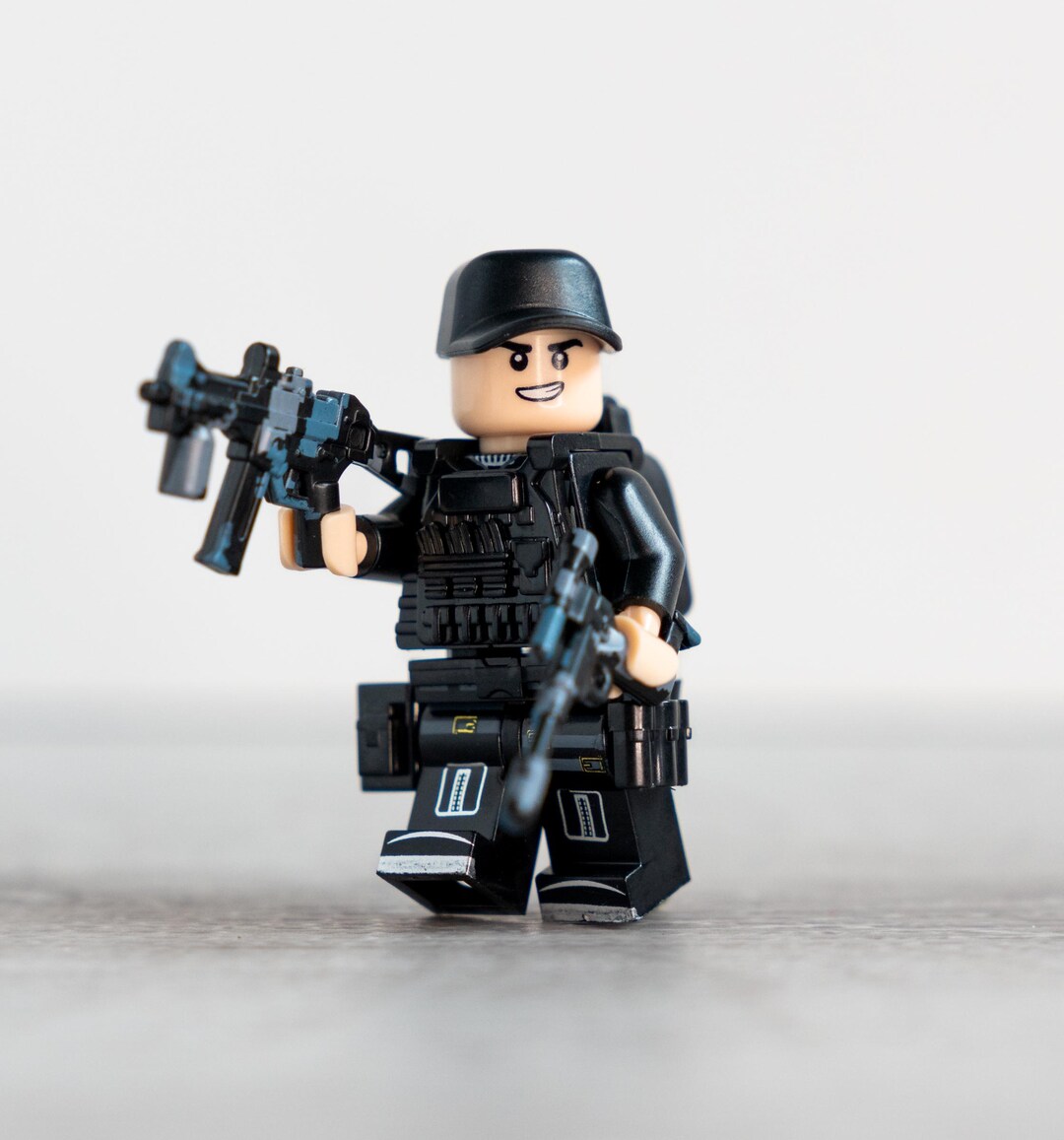 SWAT Team Special Ops Military Minifigure W/ Full Tactical Gear ...