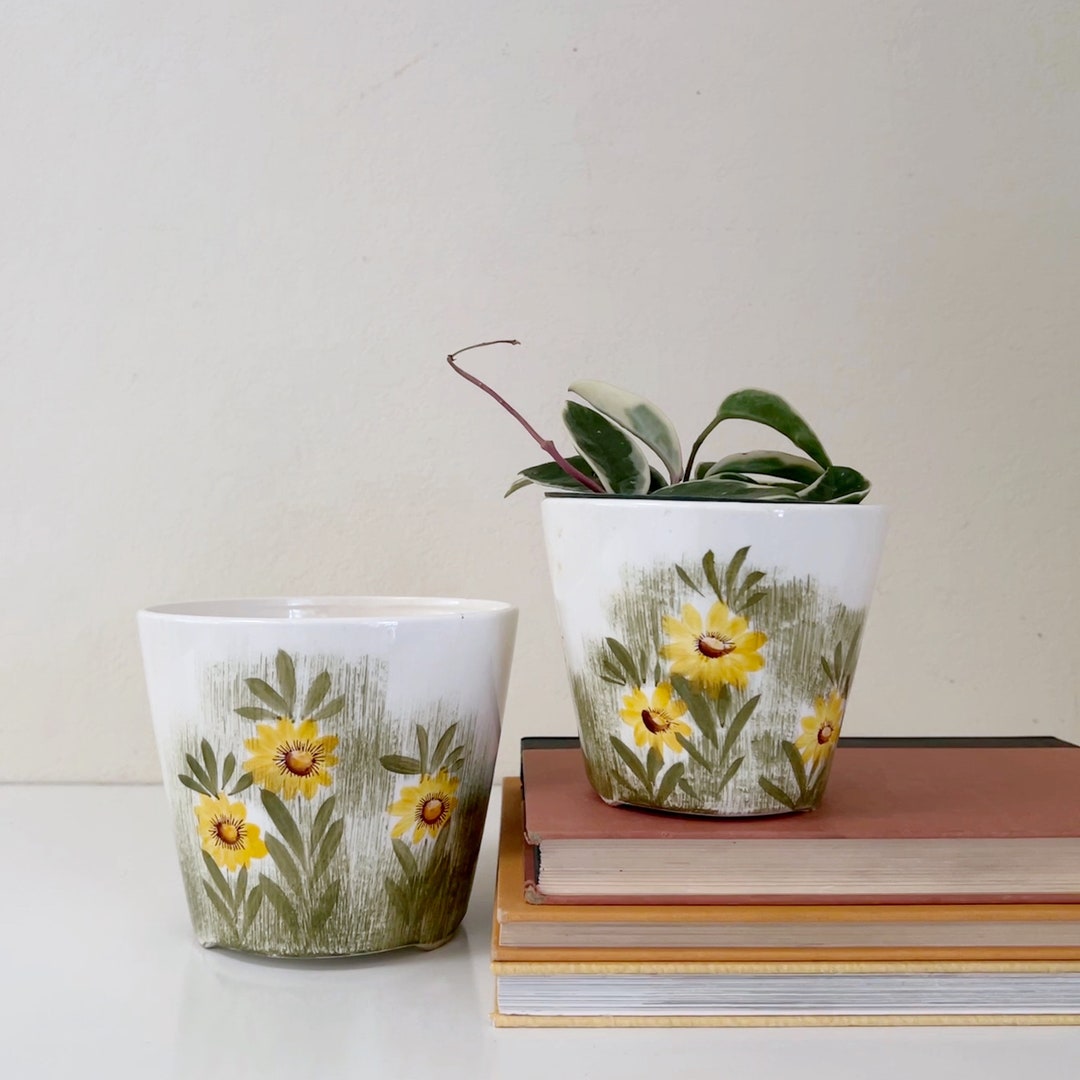 Pair of Vintage Floral Pottery Planters - Etsy