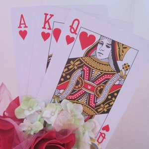 3 Card Poker Straight Flush Jumbo Card Fascinator - Etsy