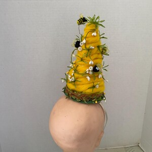 Small Buzzing Bee Hive Fascinator With Flowers & Bees - Etsy