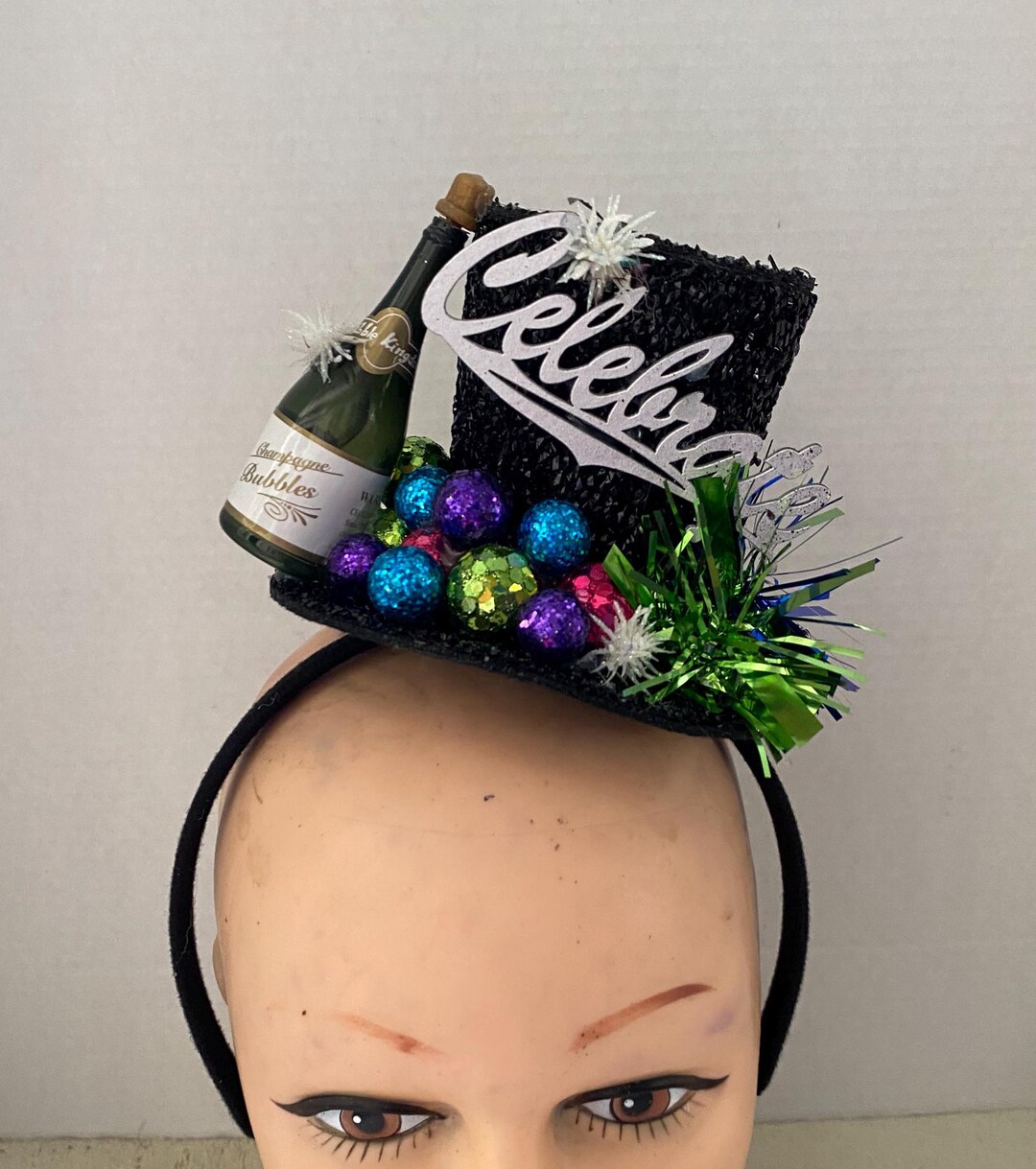 Black Shiny Top Hat With Champagne & Celebrate Sign - Etsy