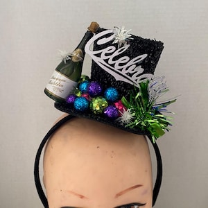 Black Shiny Top Hat With Champagne & Celebrate Sign - Etsy