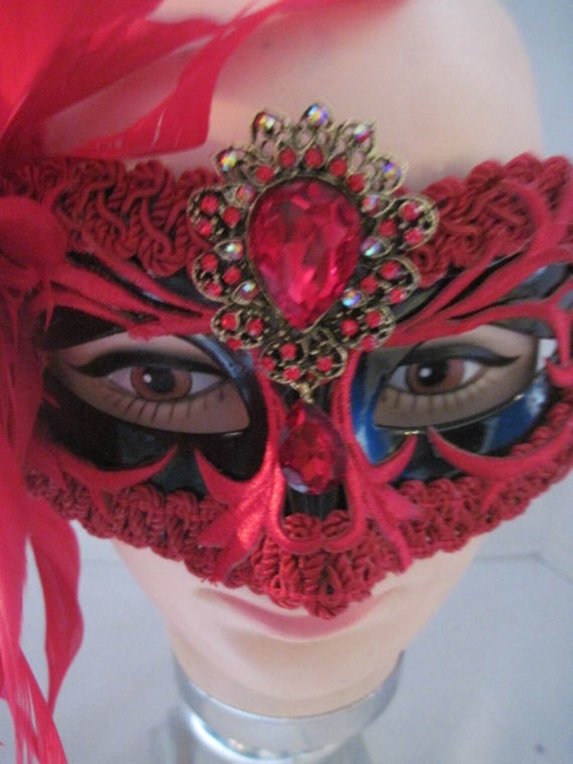 Red & Black Carnival Mask With Red Dangling Crystal Medallion - Etsy