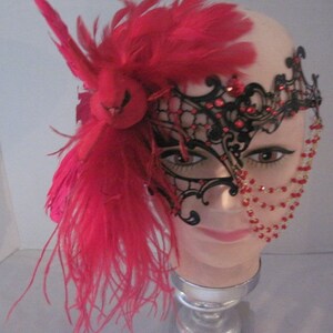 Feathered Red Cardinal Bird on a Feathered Mask With Eye Chains - Etsy
