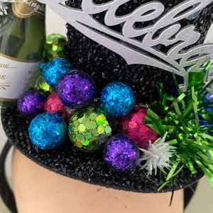 Black Shiny Top Hat With Champagne & Celebrate Sign - Etsy