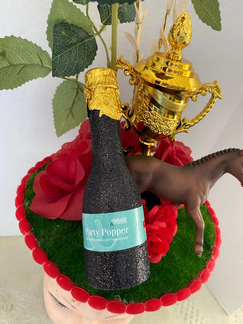 Kentucky Derby Brown Horse With a Single Rose & Trophy - Etsy