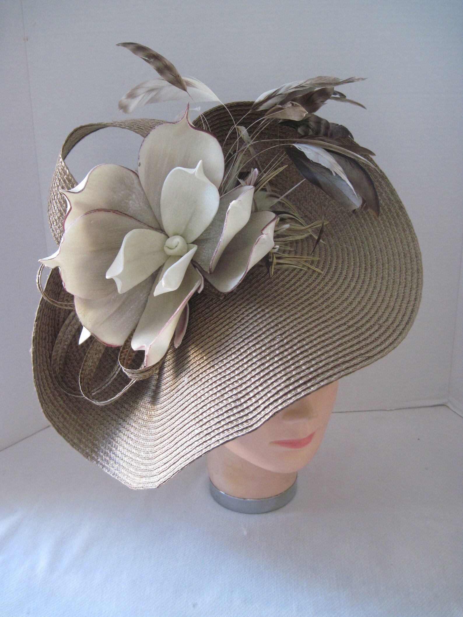 Brown Woven Folded Fascinator With Flower & Feathers - Etsy