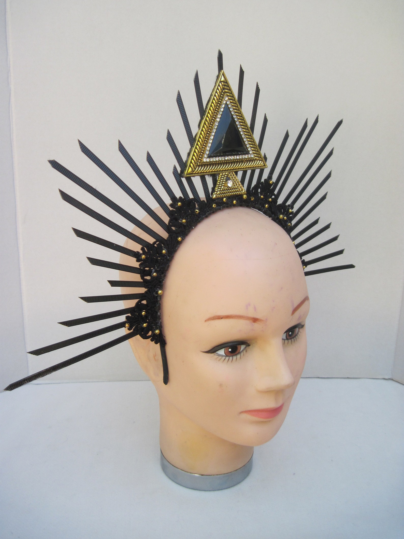 Black Scalloped Sunburst Halo With Large Triangular Medallion - Etsy