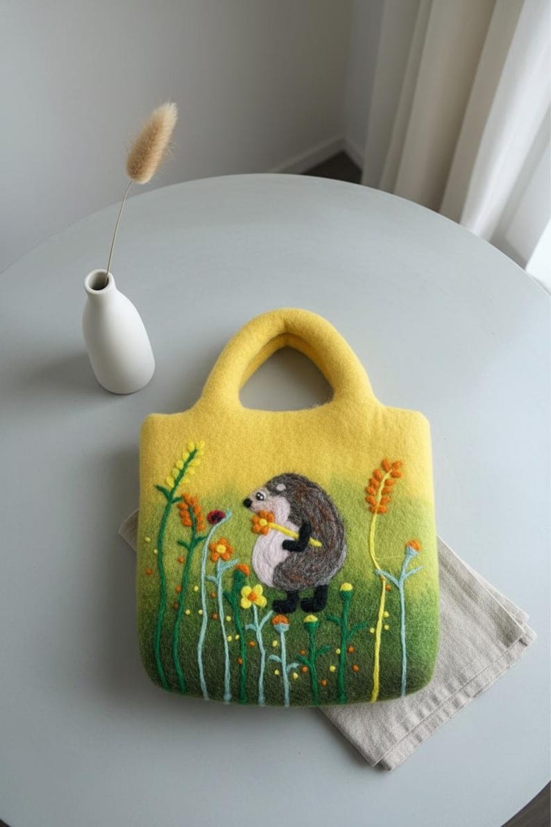 Handmade Felted Hedgehog Tote Bag and Wool Purse - Etsy Australia