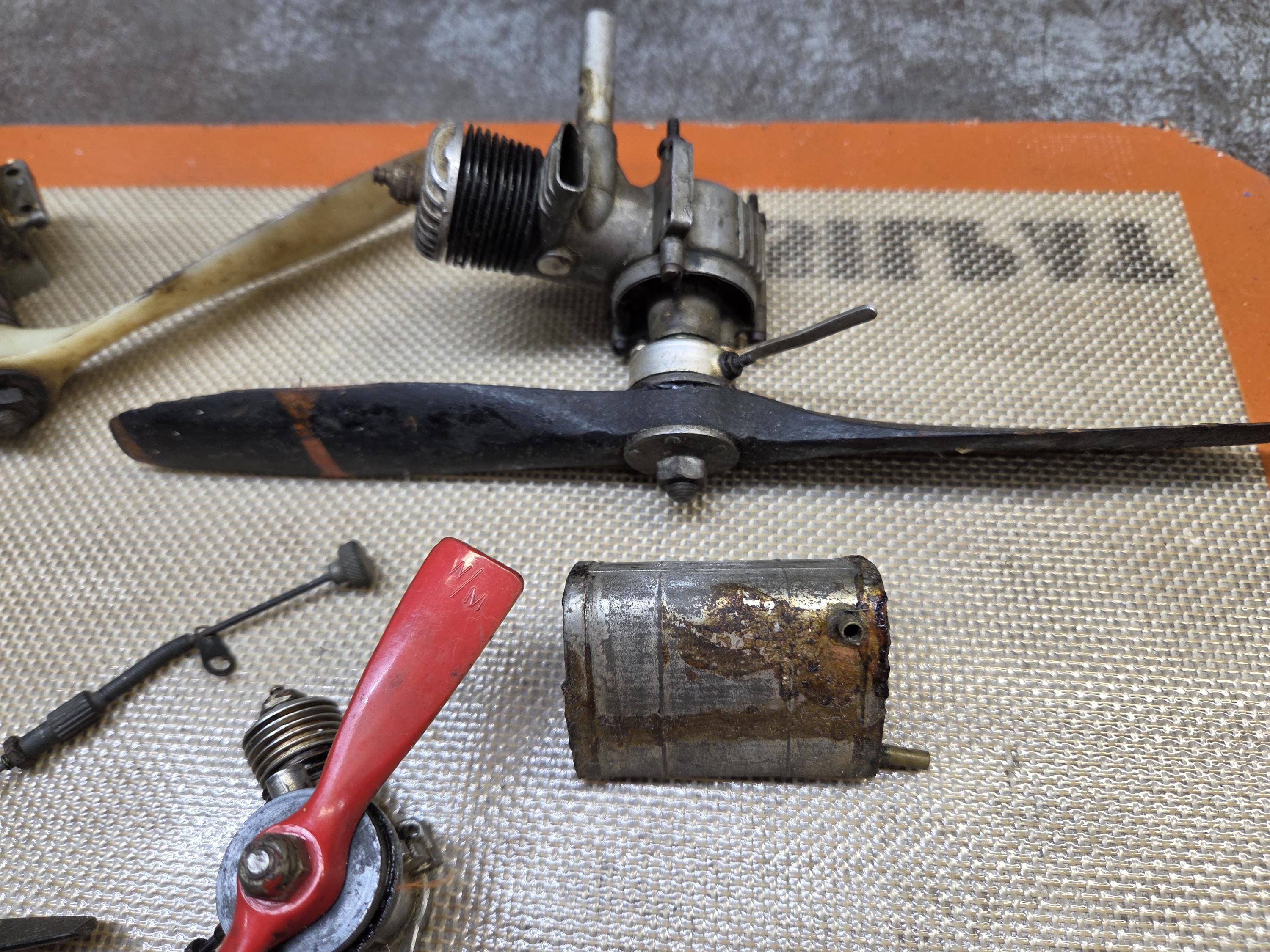 Model Airplane Glow Plug Engines Set 4 With Propellers for Parts and ...