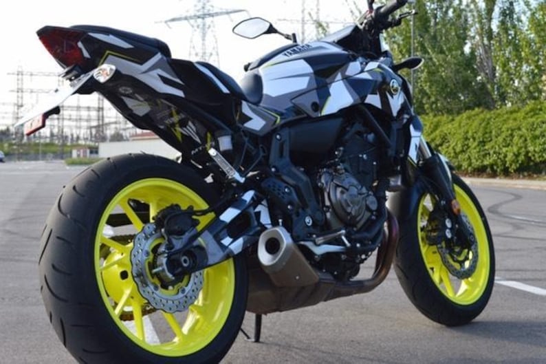 YAMAHA MT 07 'CAMO' Graphics Kit – Custom Decals Vinyl Stickers ...