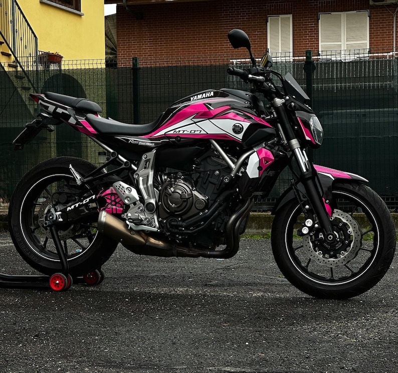 Yamaha MT 07 'ALMA' Graphics Kit – Custom Decals Vinyl Stickers ...