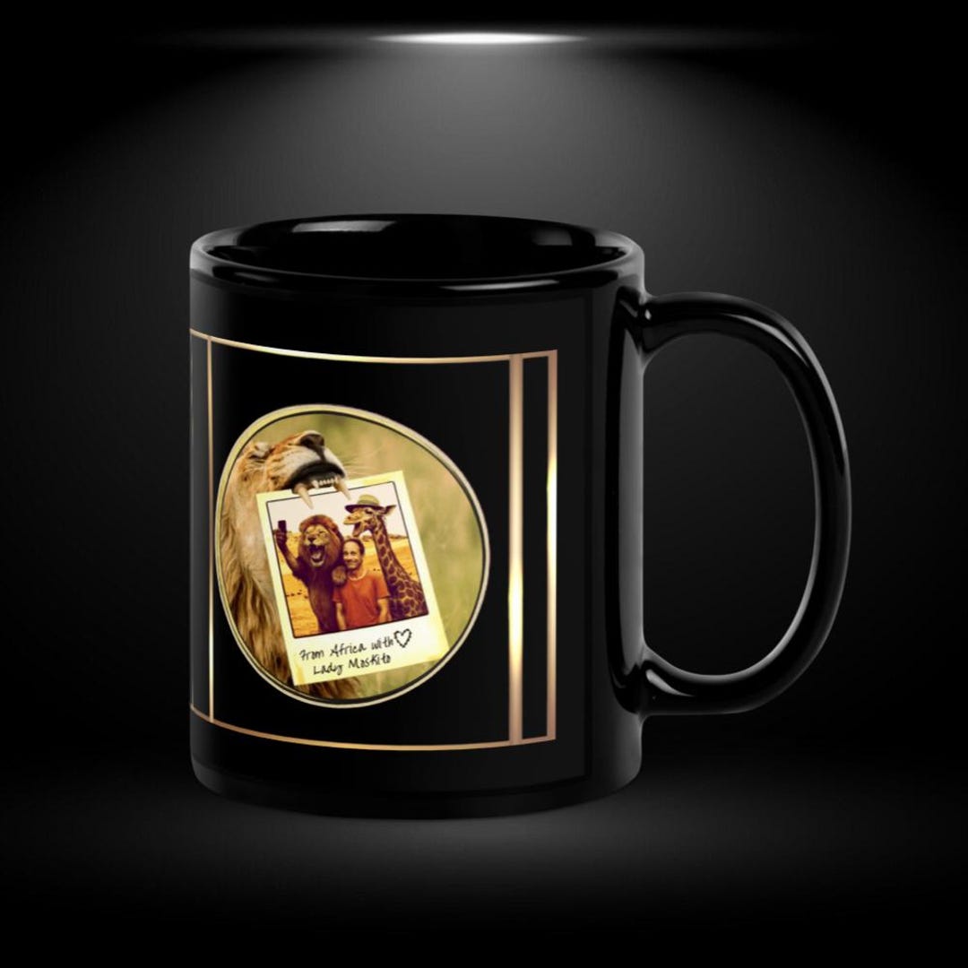 Safari Selfie Mug – Lion Giraffe Art by Lady Moskito - Etsy