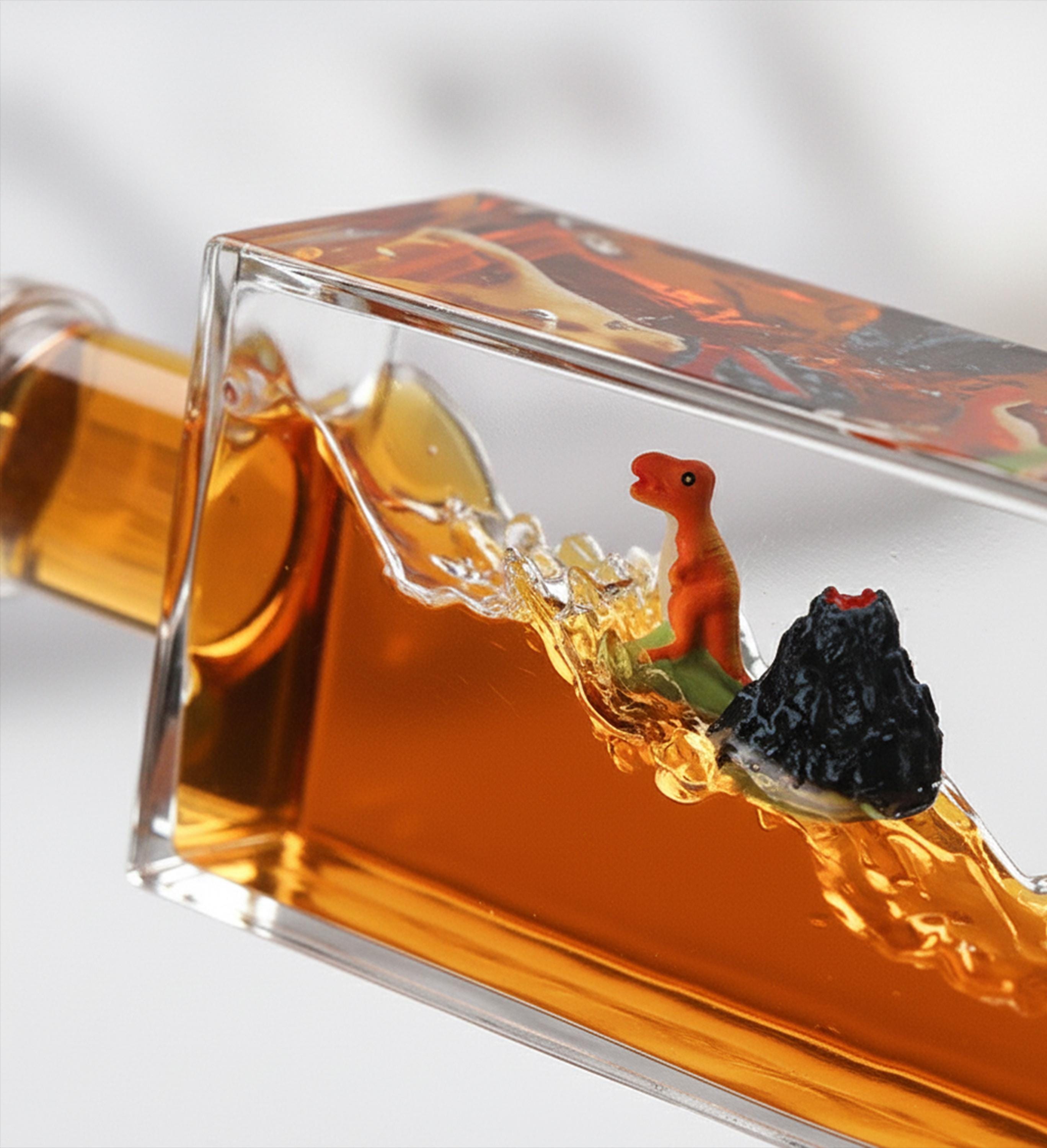 Never-sinking Ship Decor in Ocean Bottle, Creative Liquid Wave Ornament ...