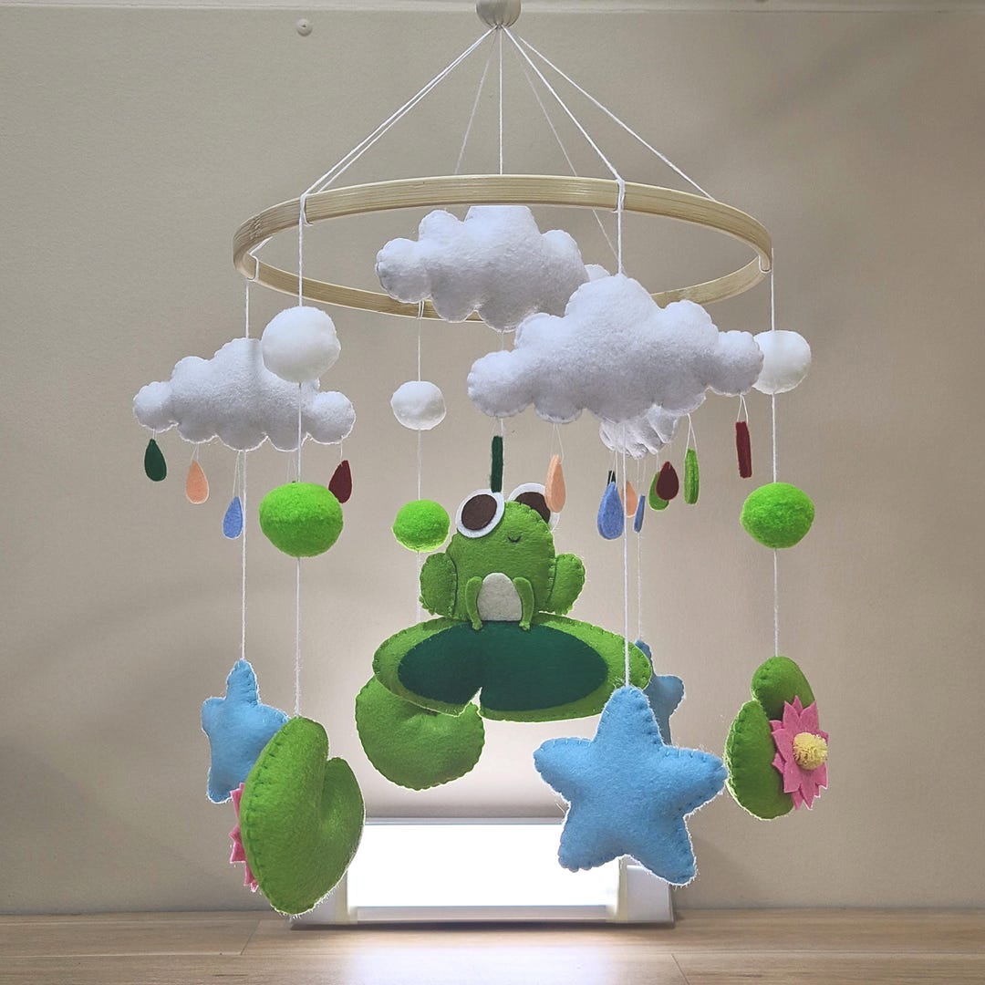 Handmade Felt Frog Baby Mobile | Raindrop Pond Theme Nursery Decor - Etsy