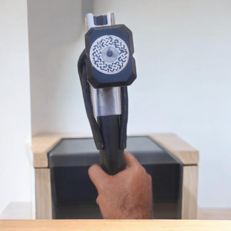 Thor Stormbreaker Axe | Thor Hammer Axe | Avengers Cosplay Prop | 1:1 ...