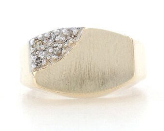 Mens 10k Statement Ring - Etsy