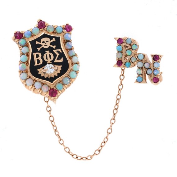 Gamma Phi Beta Badge