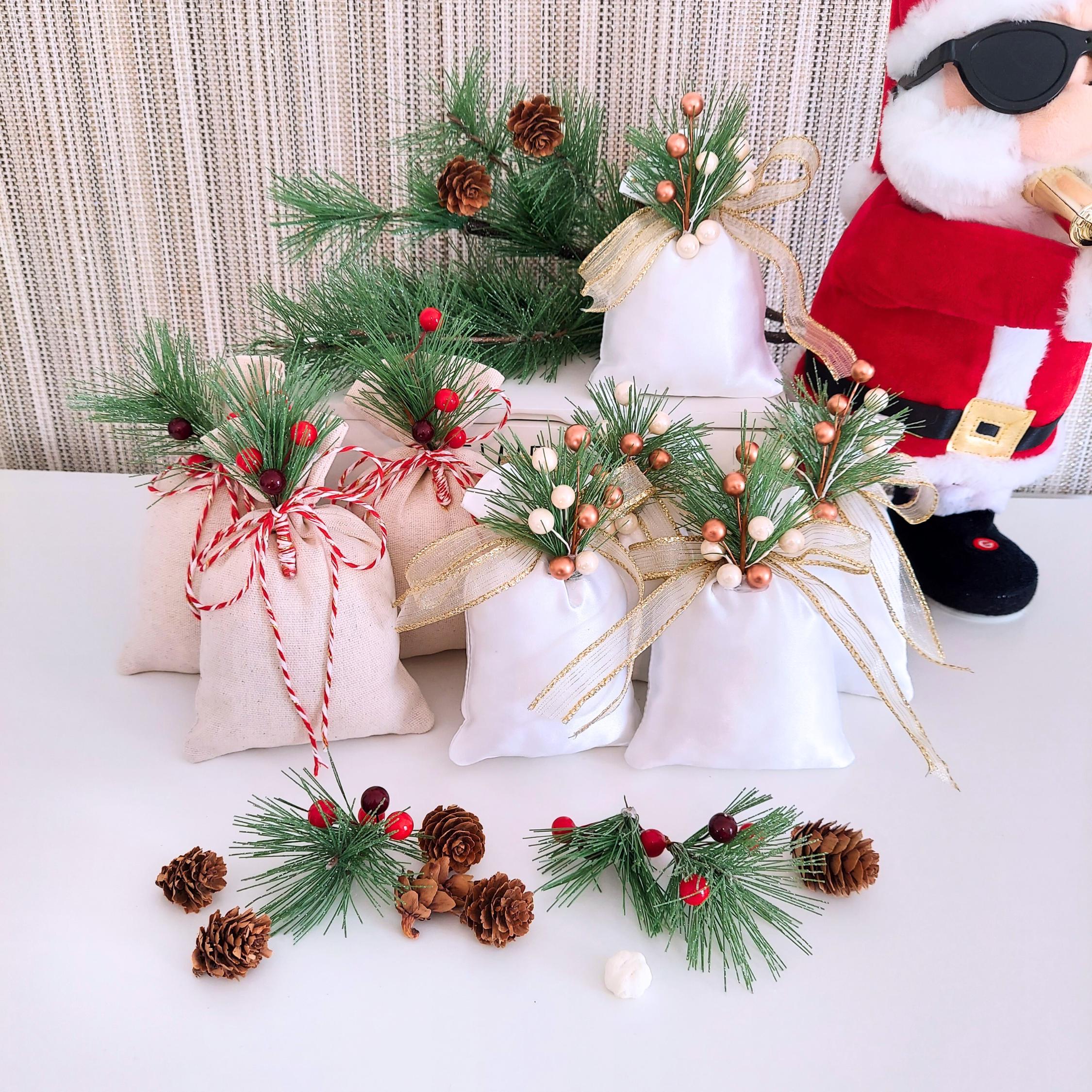Christmas Lavender Sachets, Drawer Fresheners, Xmas Decor, Holiday ...