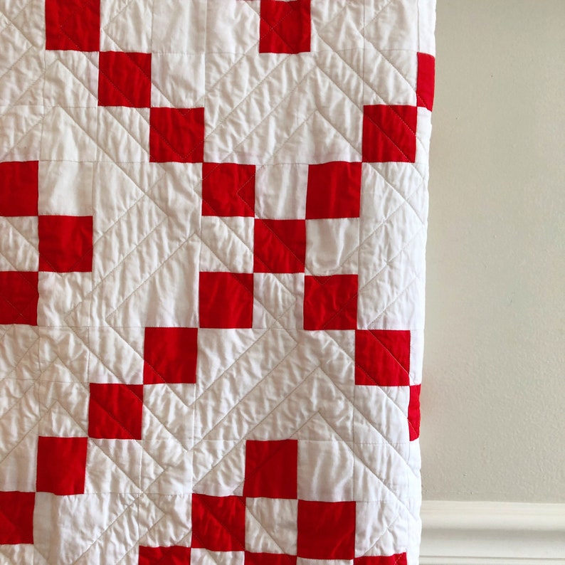 Red and White Quilt / Irish Chain Quilts for Sale // Queen - Etsy