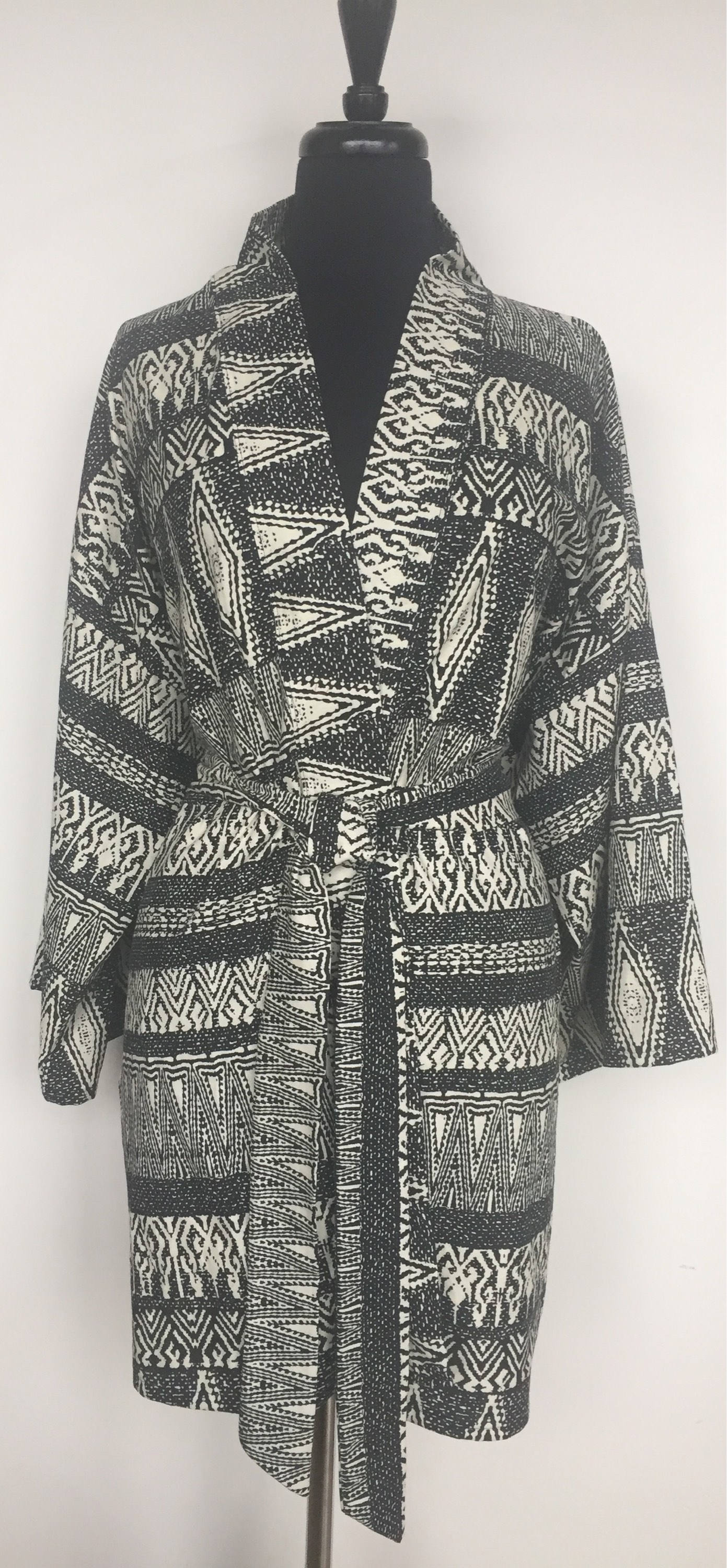 Luxury Cotton Lightweight Tribal Graphic Print Kimono Robe