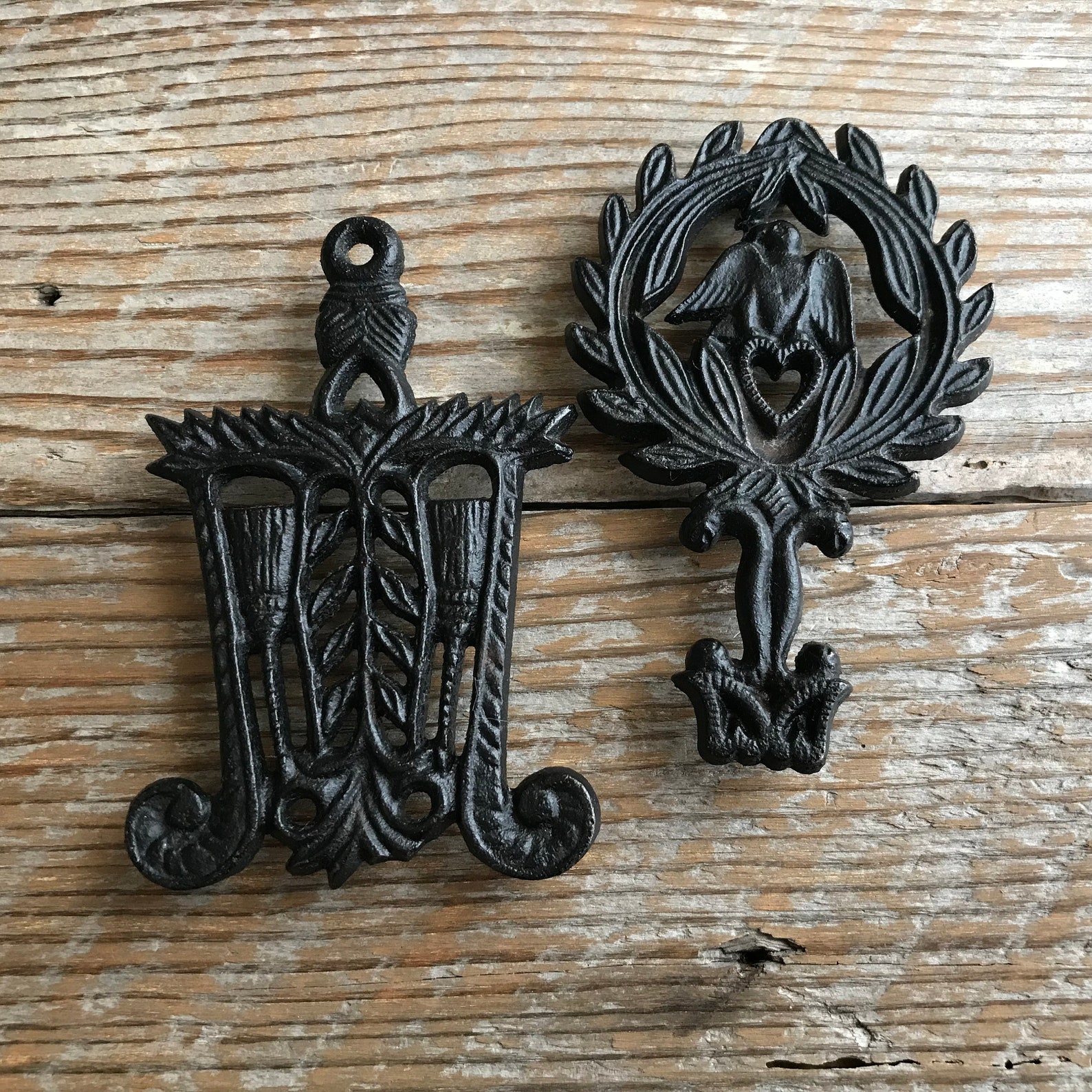 2 Cast Iron Mini Trivets Eagle Broom Hot Plates Farmhouse - Etsy