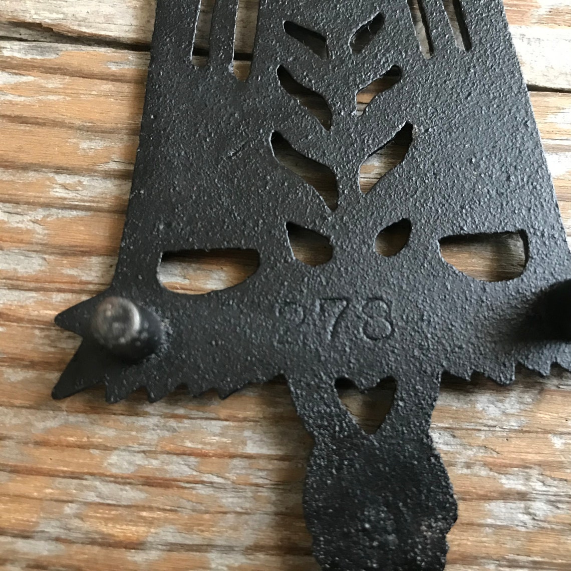 2 Cast Iron Mini Trivets Eagle Broom Hot Plates Farmhouse - Etsy