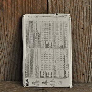 Simplicity Sewing Pattern 8556, Size R (14-18), DIY Sewing, Split Skirt ...