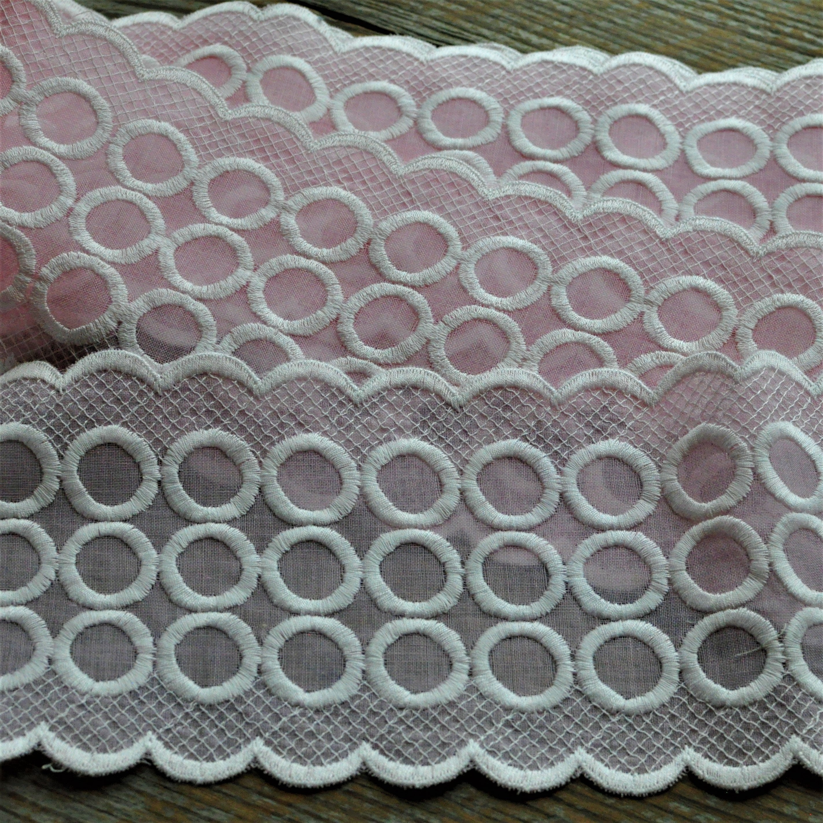 Sewing & Fiber Ribbon Craft Supplies & Tools Gorgeous soft pink lace ...