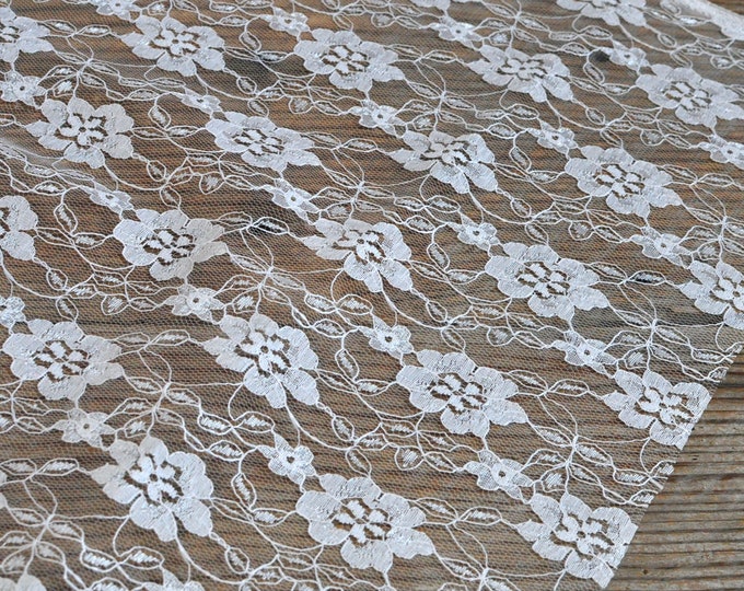 1 1/2 Yards, White Floral Chantilly Lace Fabric, White Flowers, Sparkly ...