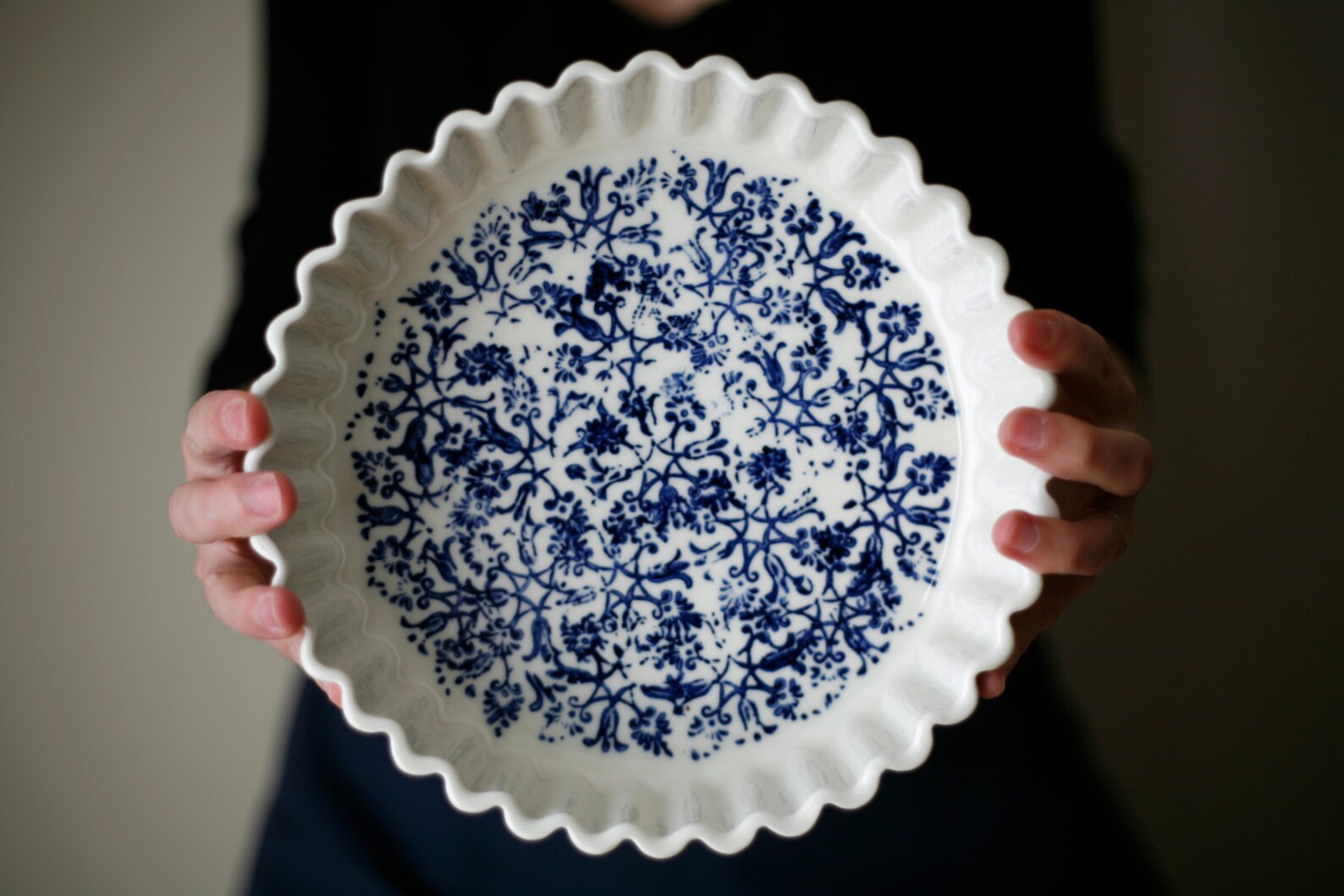 Quiche Plate White and Blue Pie Plate Artetmanufacture - Etsy
