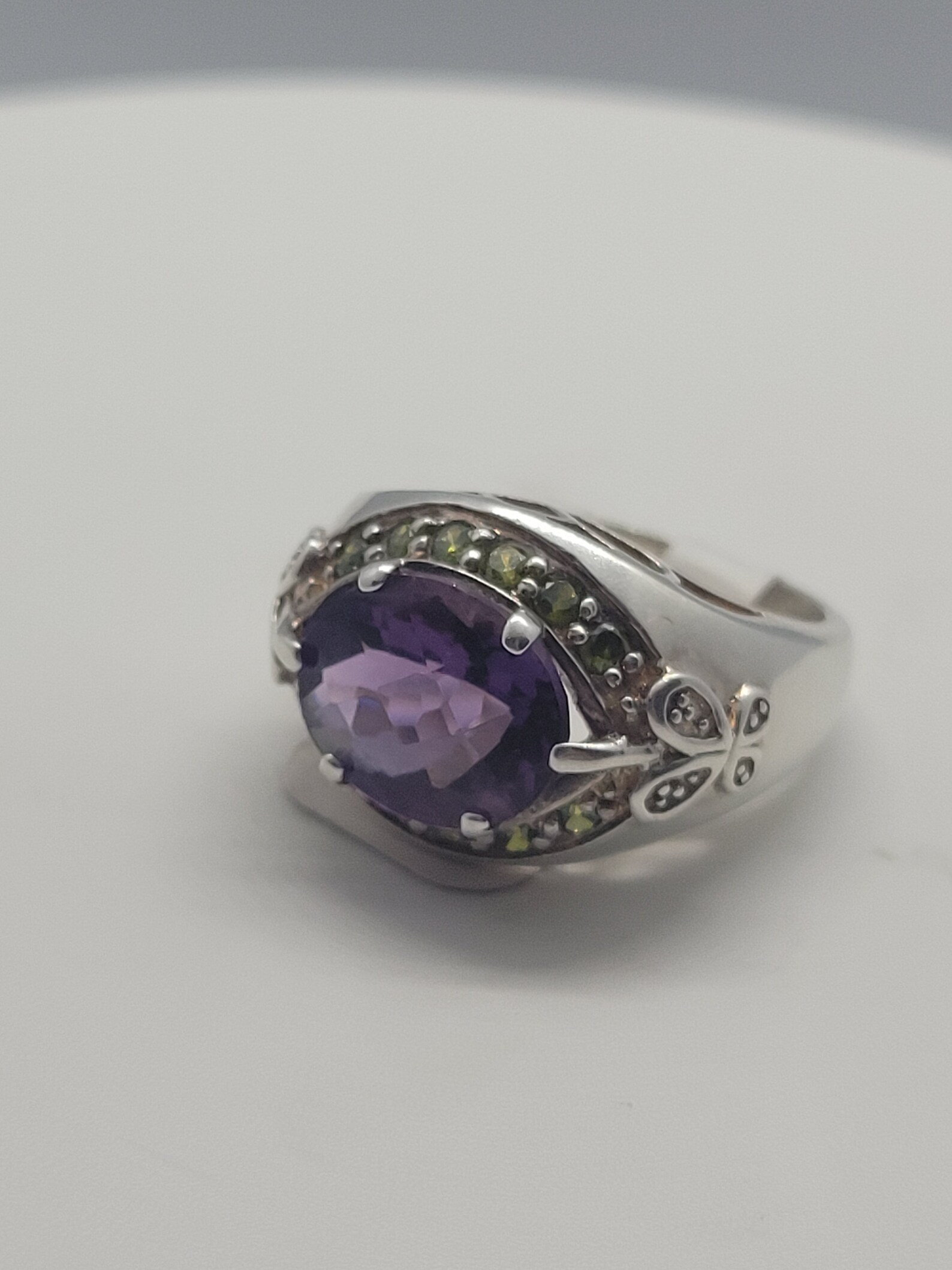 Vintage Purple Amethyst With Green Peridot Sidestones Ring in 925 ...