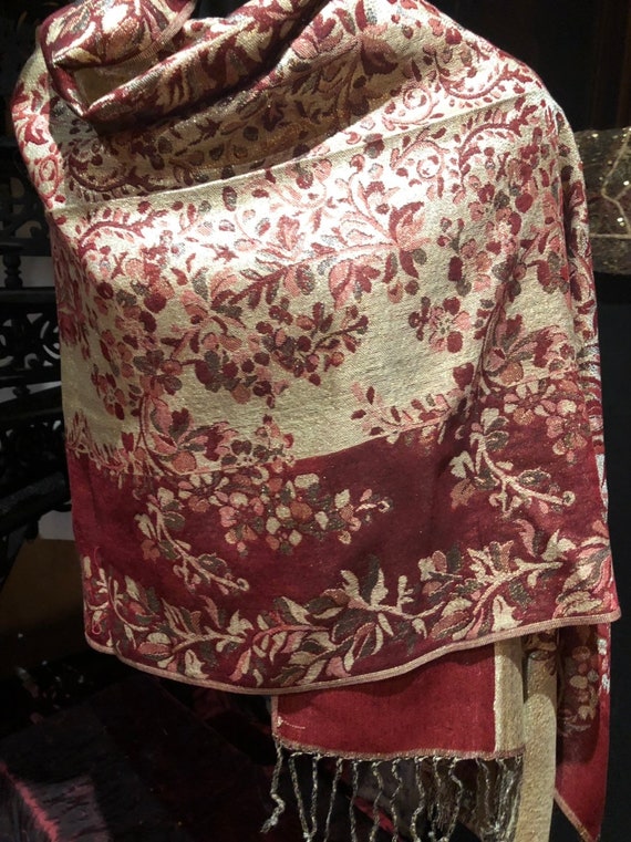 Nemesis Vintage Red cream Metallic gold Flower Brocade | Etsy