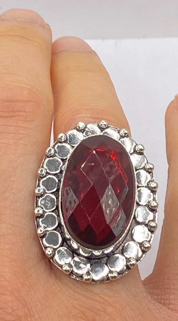 Vintage red ruby white - Gem