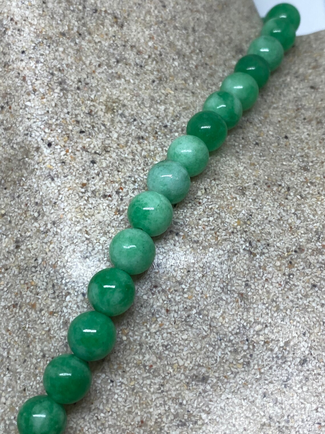 Vintage Jade Beaded 16 Inch Necklace Graduated | Etsy