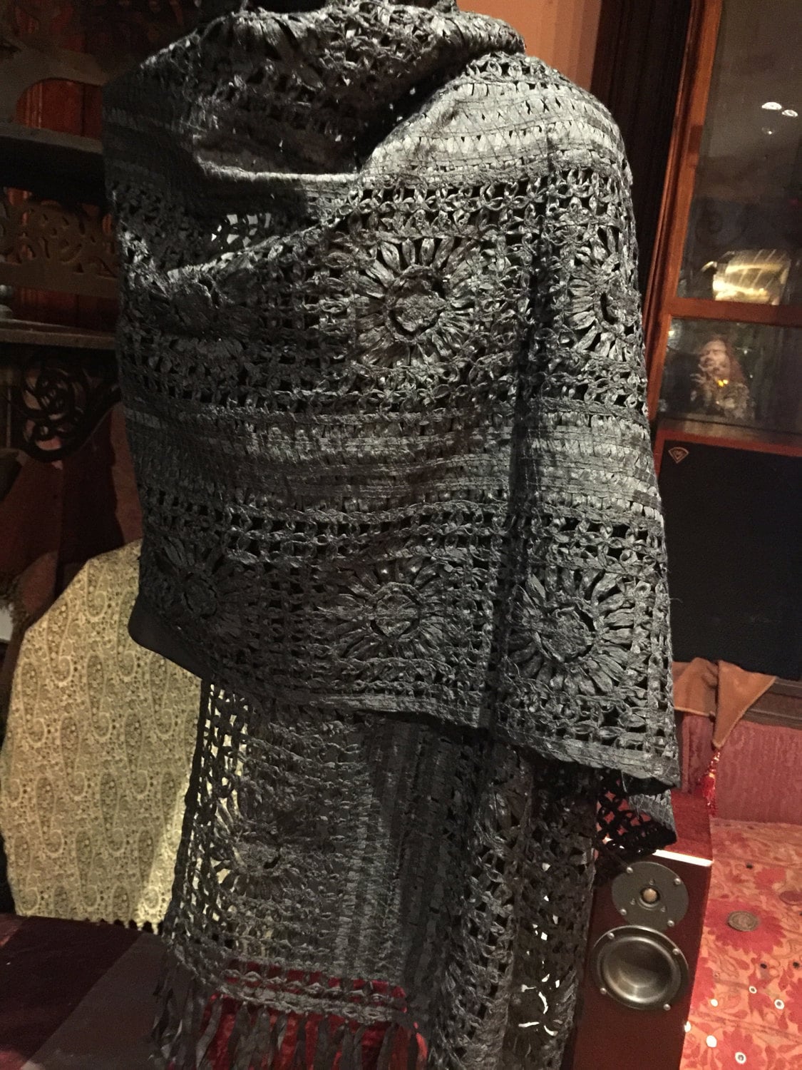 Vintage Scarves- Styles from 1920s to 1960s