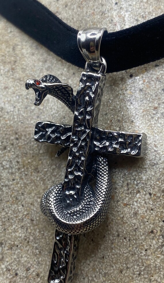 Vintage Stainless Steel Cobra Snake Cross Pendant Nec… - Gem