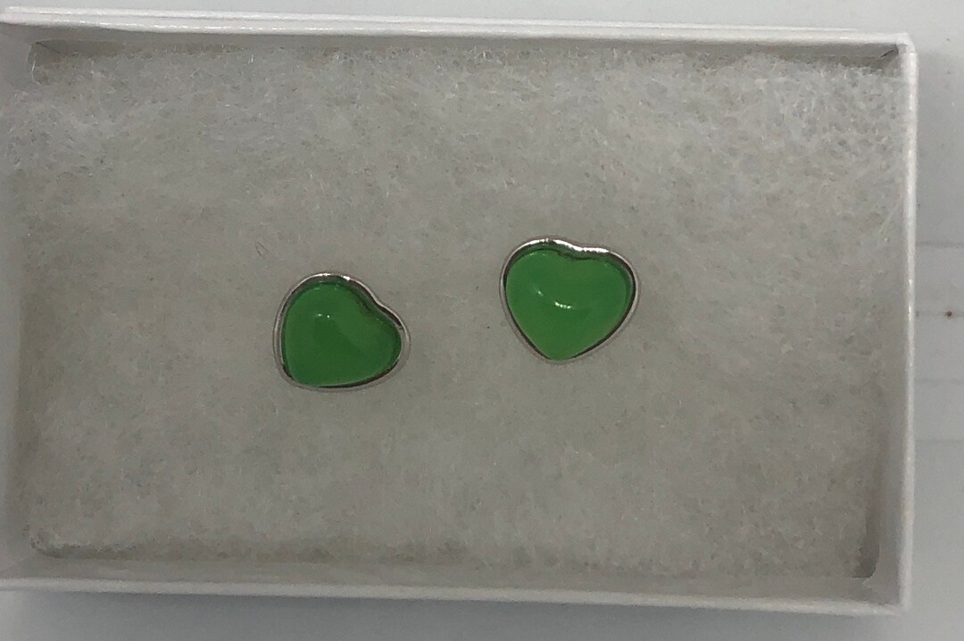 Vintage Fun Green Jade Bronze Stud Earrings - Etsy